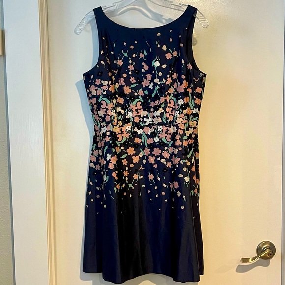 LOFT | Dresses | Nwt Loft Factory Dress 6p Fit And Flare Style Navy ...